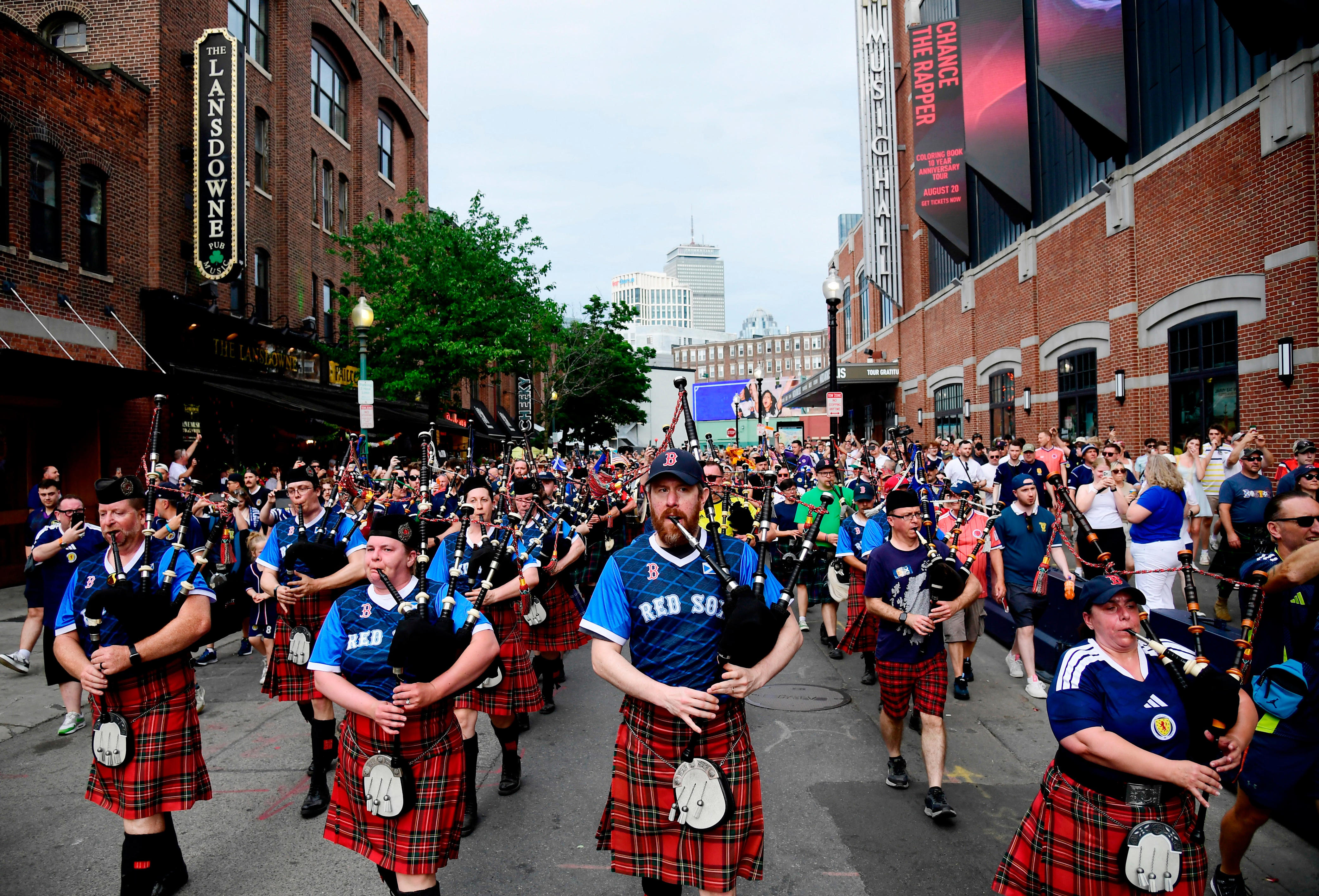 Miami police foil Scotland Tartan Army's traffic cone tradition