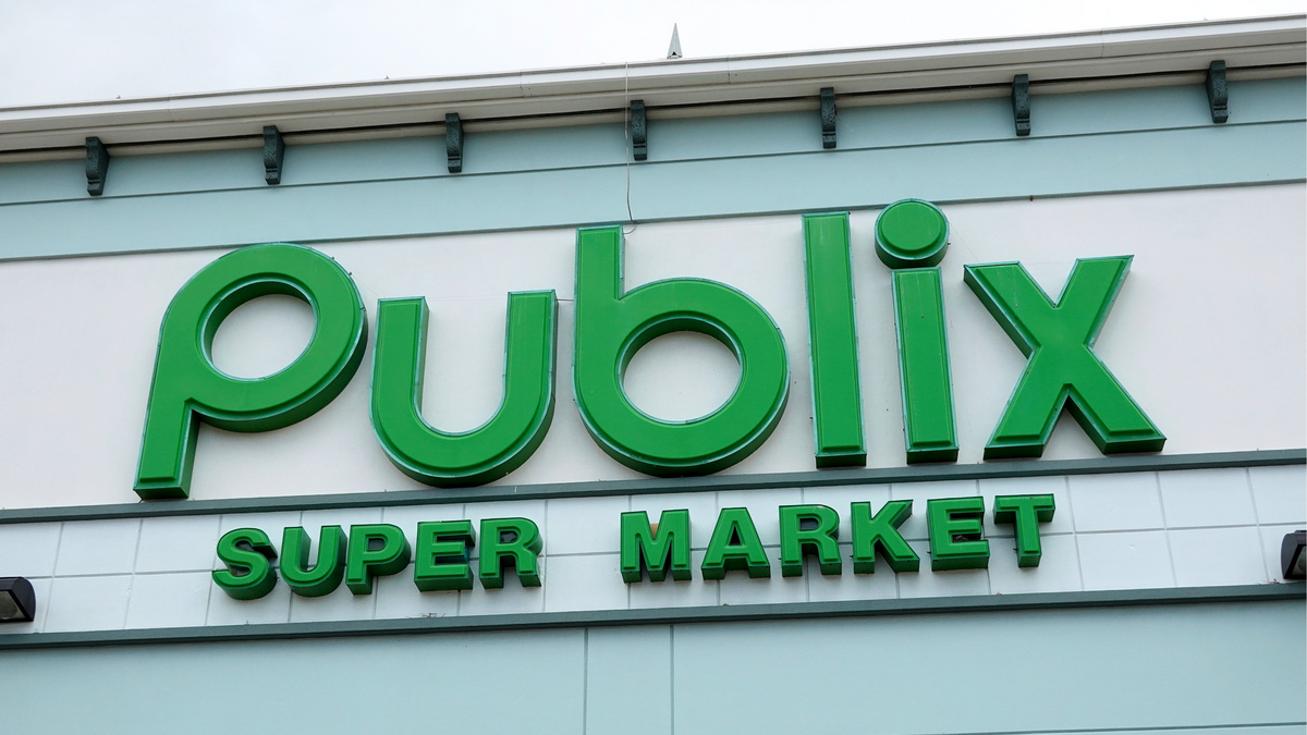 $358 Publix theft ends with police chase into restaurant, Coral Springs ...