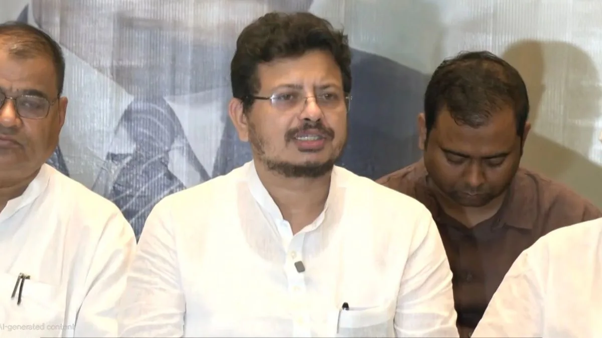 Ritabrata Banerjee-led rebel faction removes Mamata Banerjee as ...