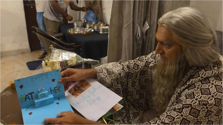 Manish Wadhwa of Hastinapur Ke Veer: The sweet surprise of handmade ...