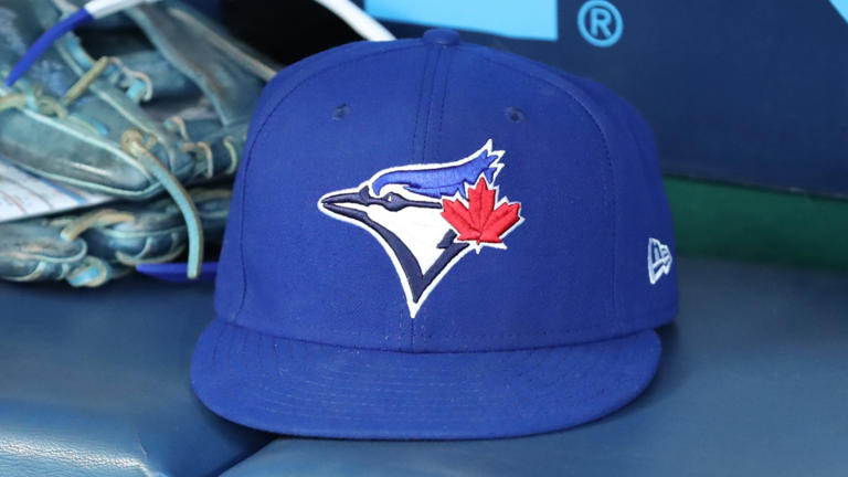 MLB: 'The Korean Ohtani' turns down Blue Jays' million-dollar offer and ...