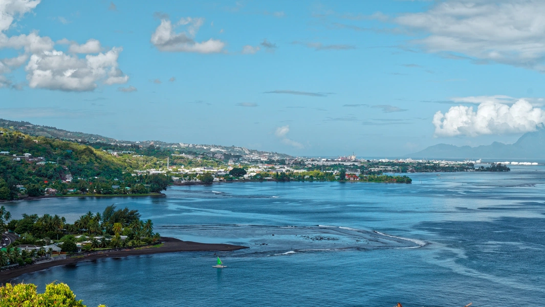 Family adventures across Tahiti and its islands