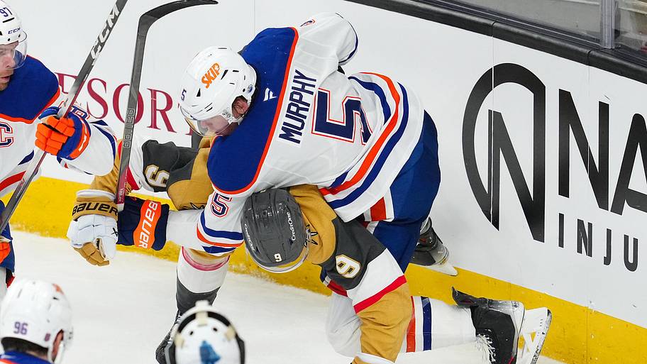 Stan Bowman commits Oilers long term to an aging vet once again