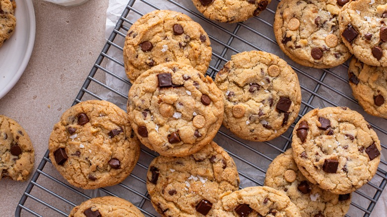 The best chocolate chip cookies & pancakes share a secret