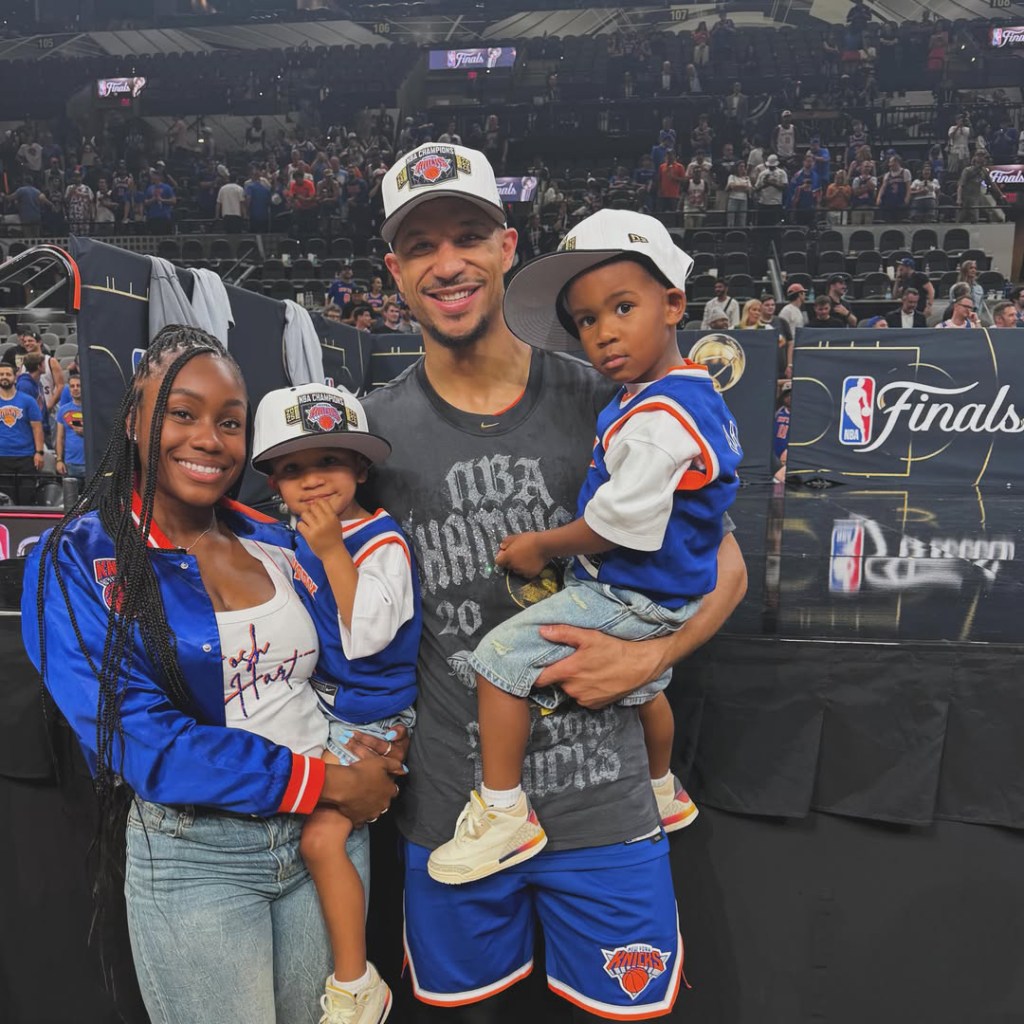 Josh Hart, wife jet off to Paris after Knicks championship parade frenzy