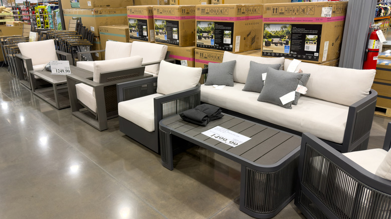 These 7 Costco patio furniture sets will transform your outdoor dining ...