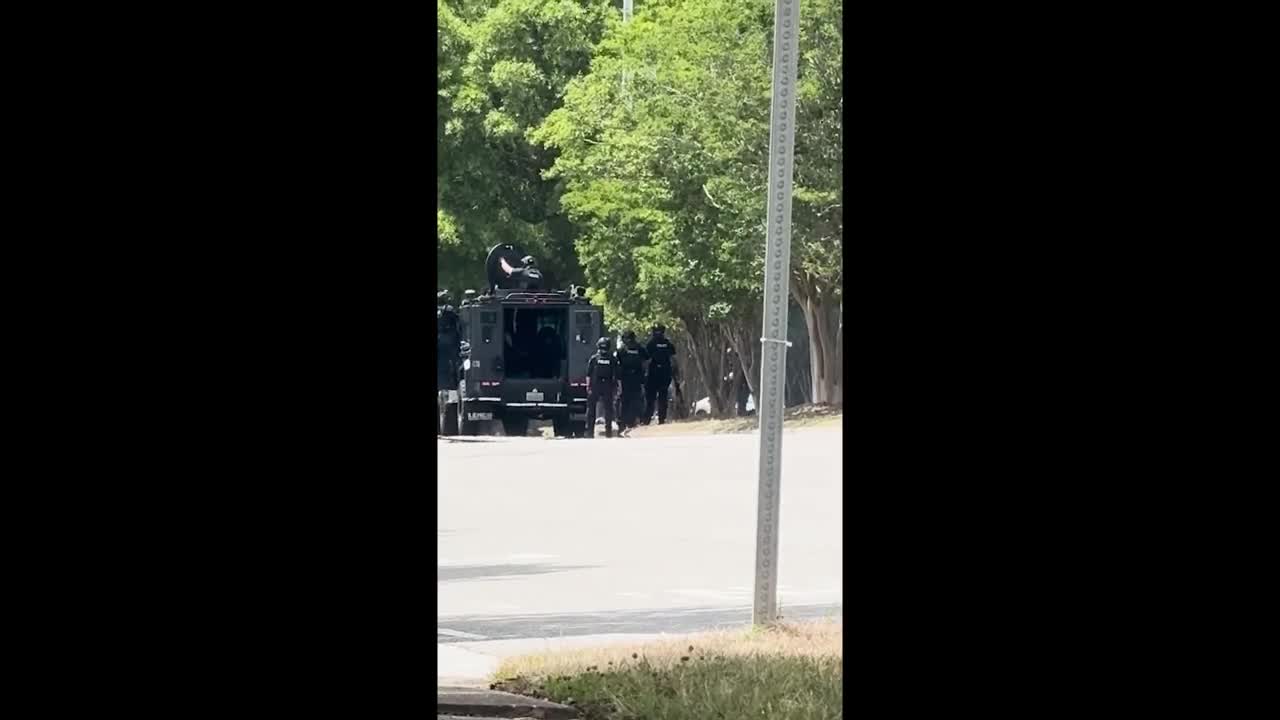Tear gas gets subject having mental health crisis out of car