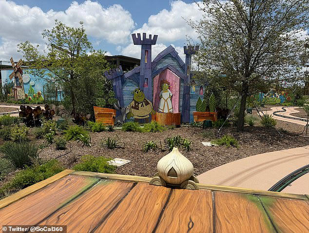 Universal's new $550 million theme park slammed with comparisons to ...