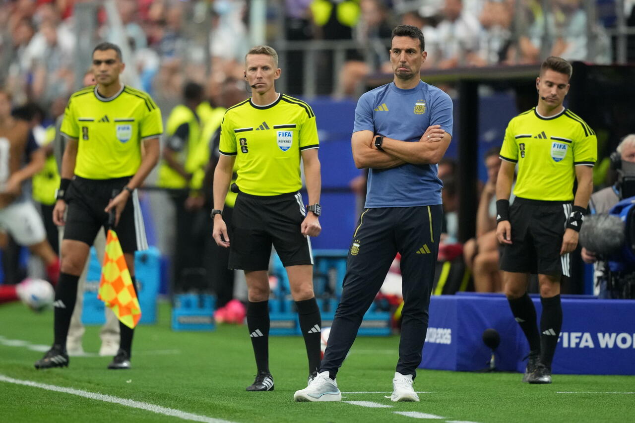 Argentina-Austria 2-0, le pagelle: Messi (8) nella storia, Lautaro (6,5 ...