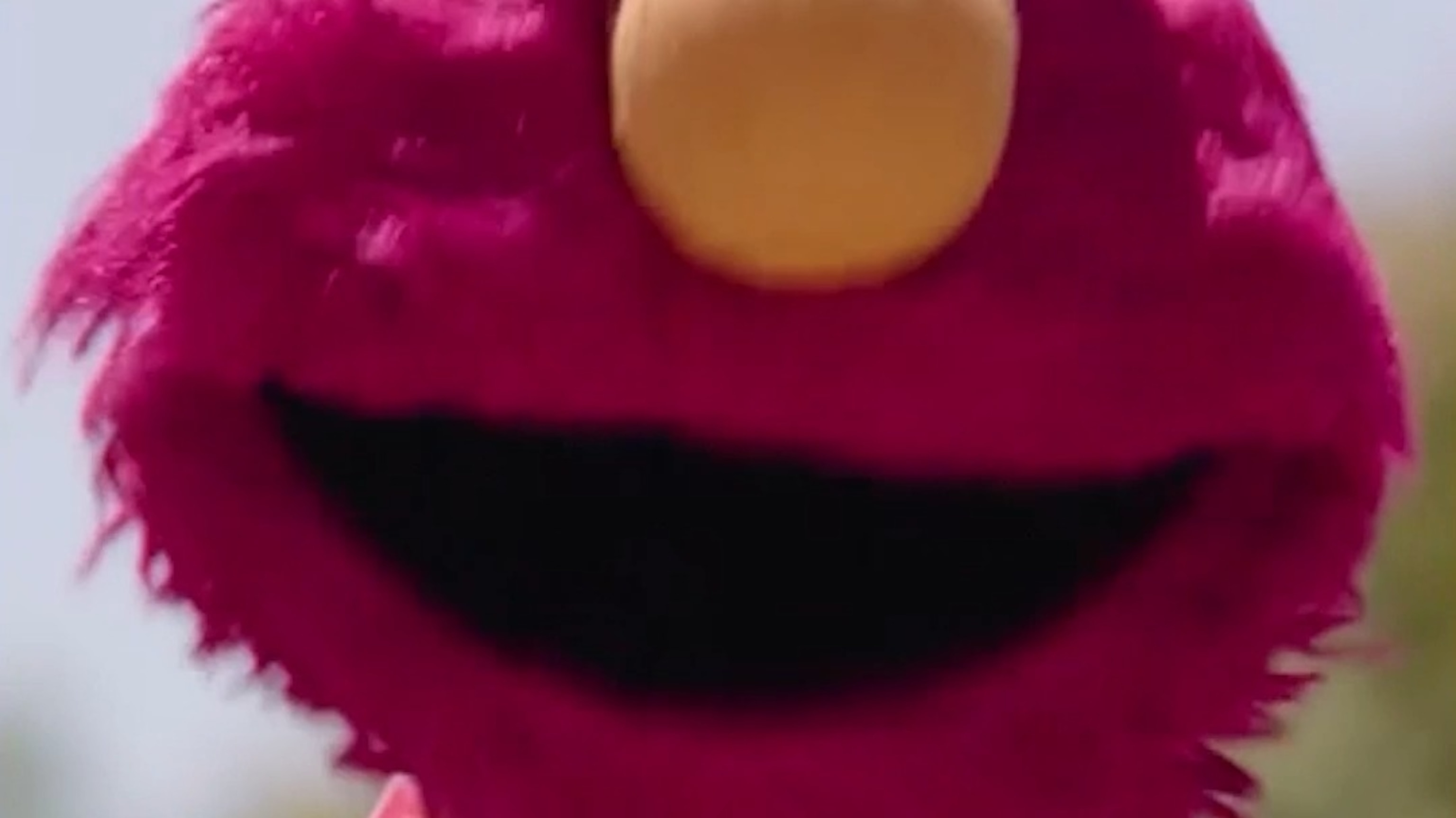 Elmo is Team USA for the World Cup