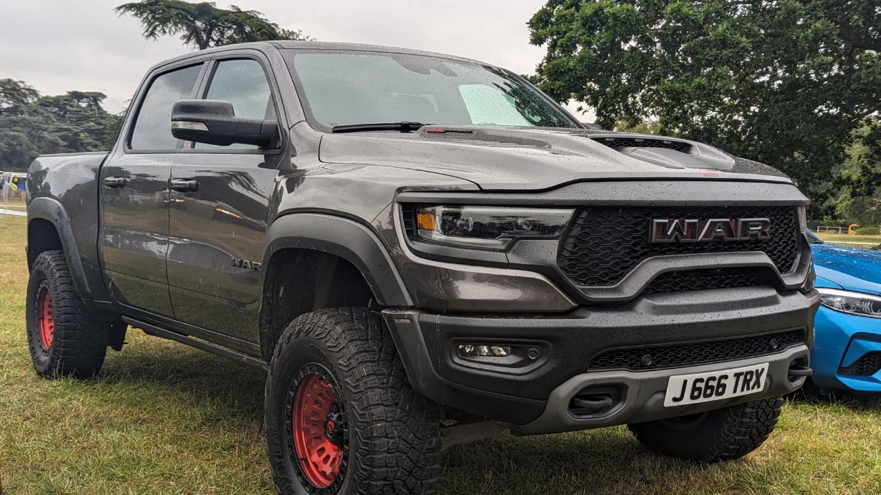 7 pickup trucks built to run past 300,000 miles without a major repair