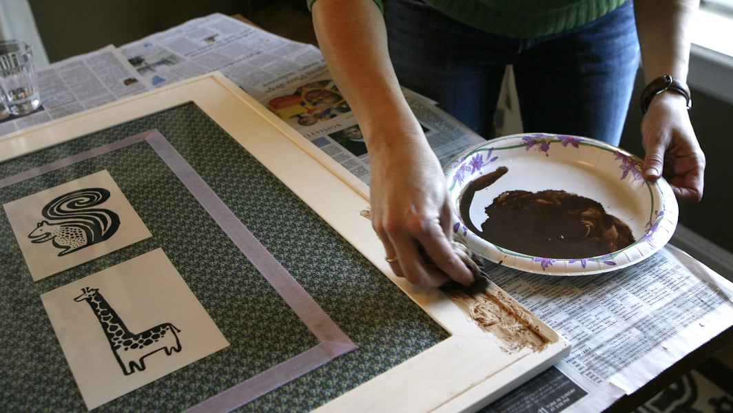 Chalk paint techniques, benefits, and trends