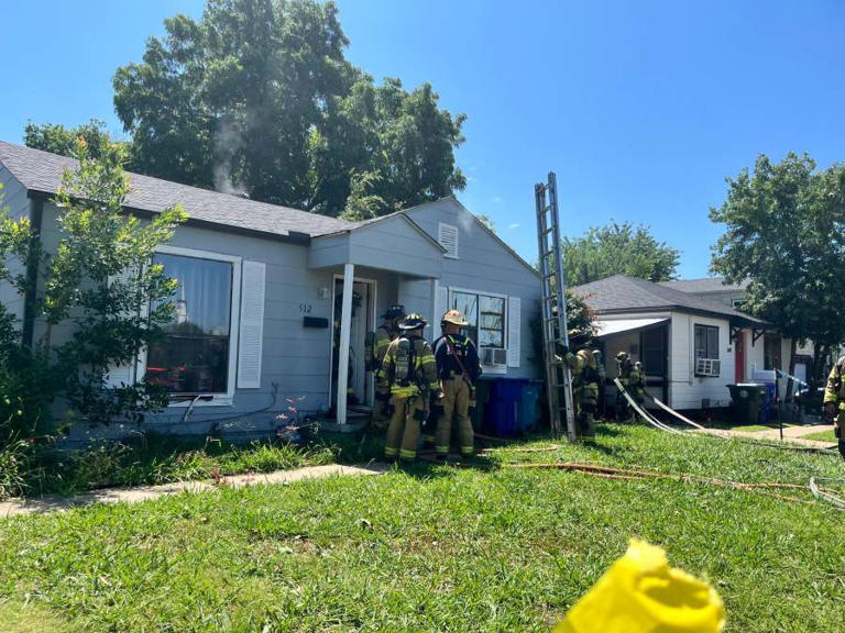 High winds contribute to electrical fire in Midwest City