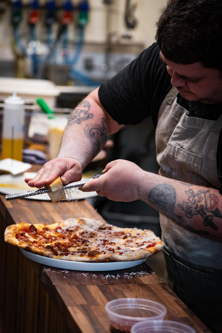 Popular ‘Neo-Neapolitan’ pizzeria migrates to Hosford-Abernethy