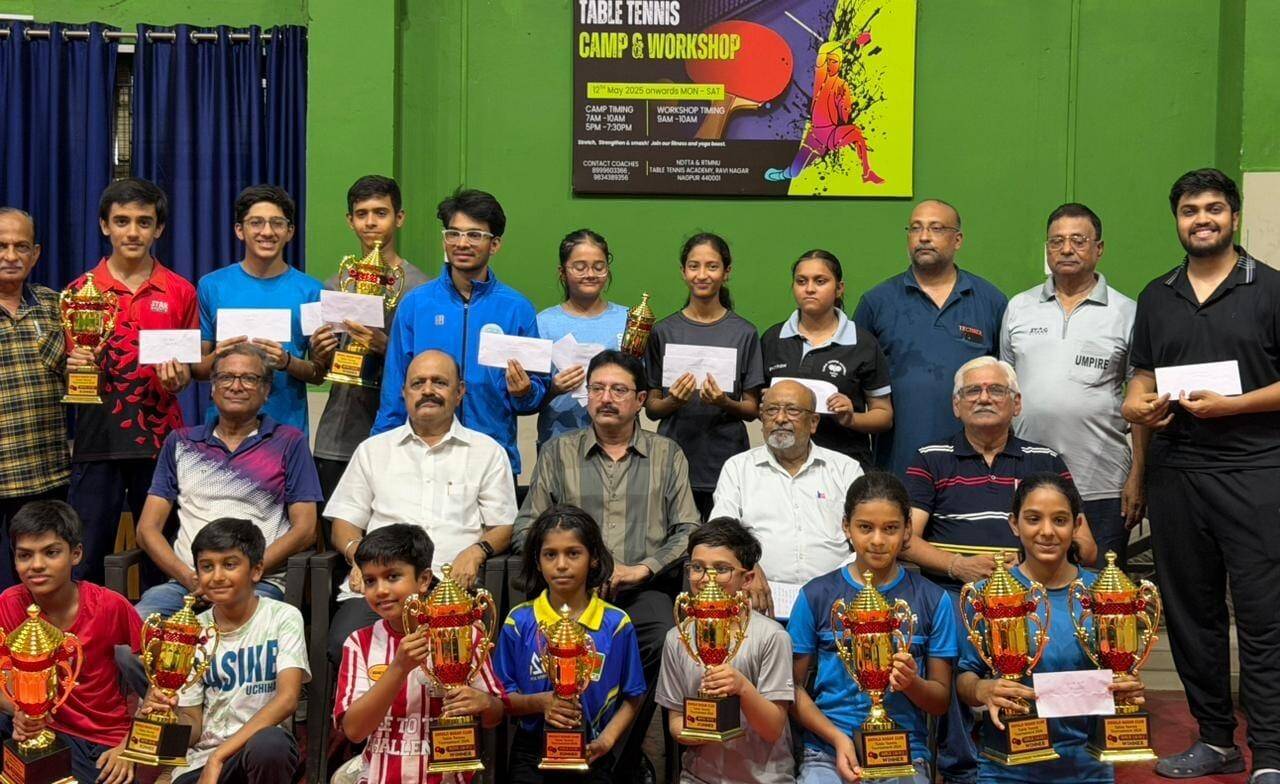 Double delight for Utsav & Varda, Jayesh regains men’s title