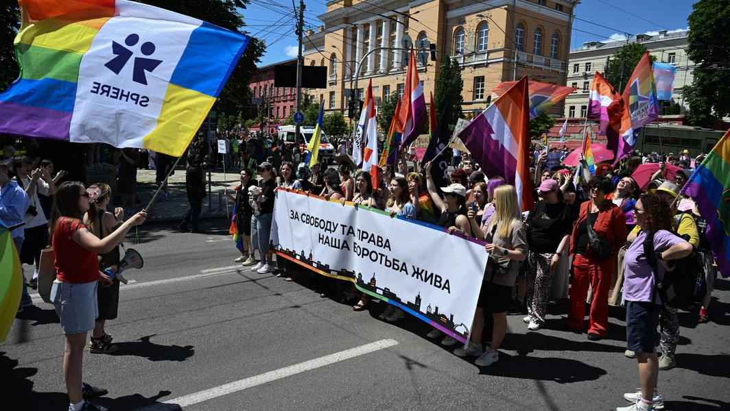 Symbols and histories of lesbian pride flags