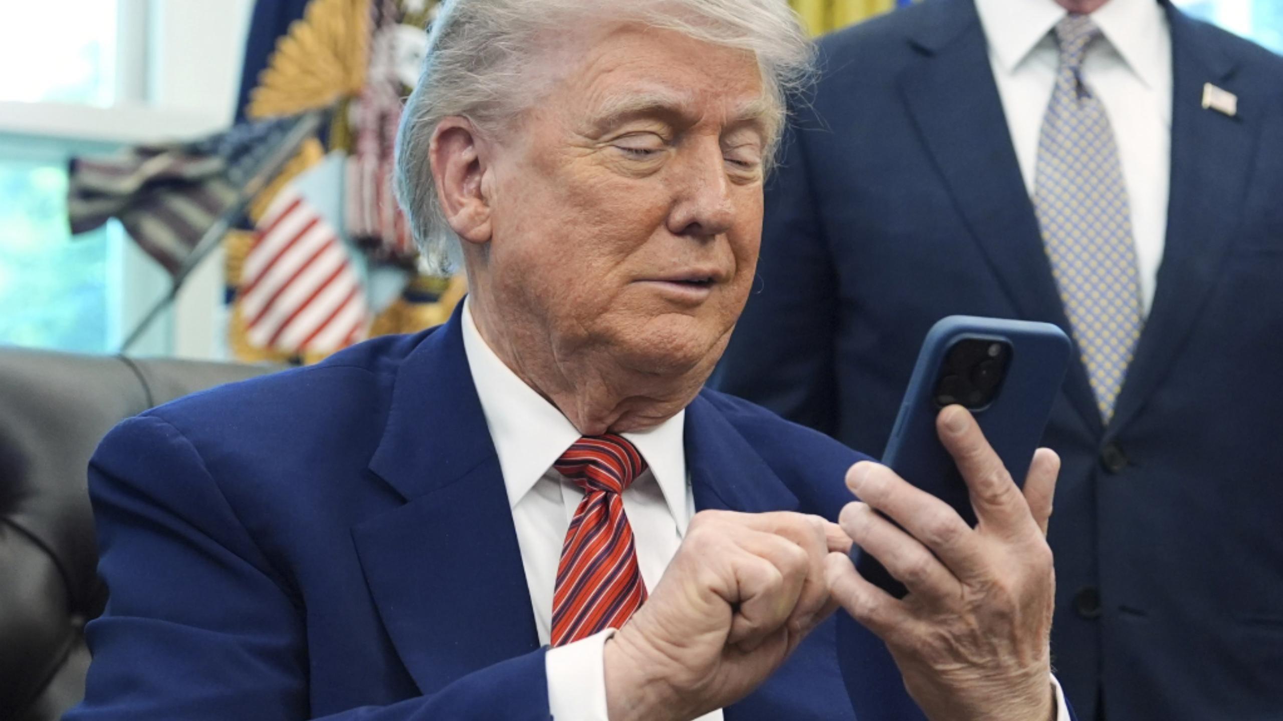 'All-you-can-eat shrimp:' Trump Arctic strategy mocked after official ...