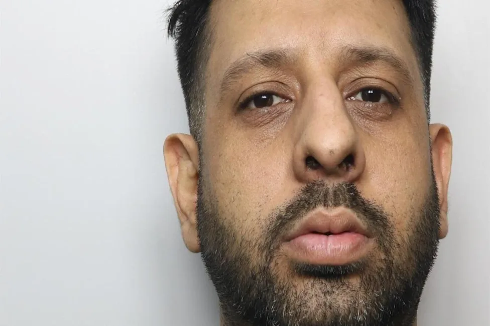 11-time banned driver turned his VW Golf into a weapon, hit 90 in a 30 ...