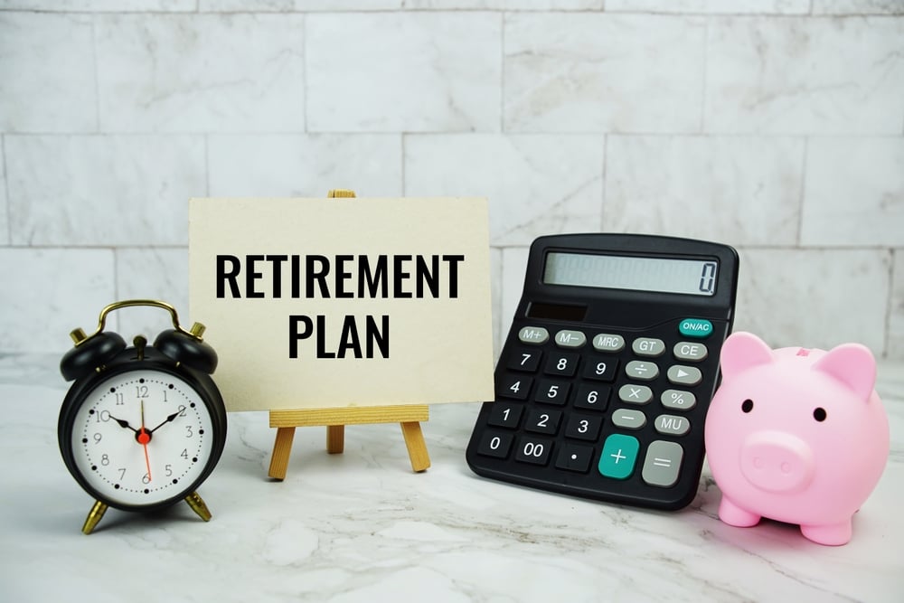 My employer doesn't offer a 401(k). What are my retirement savings options?