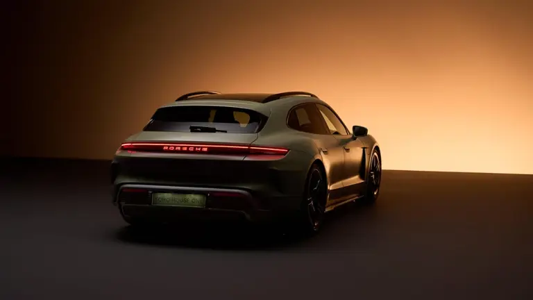 Porsche x Soho Home: El arte del interiorismo se traslada al Taycan ...