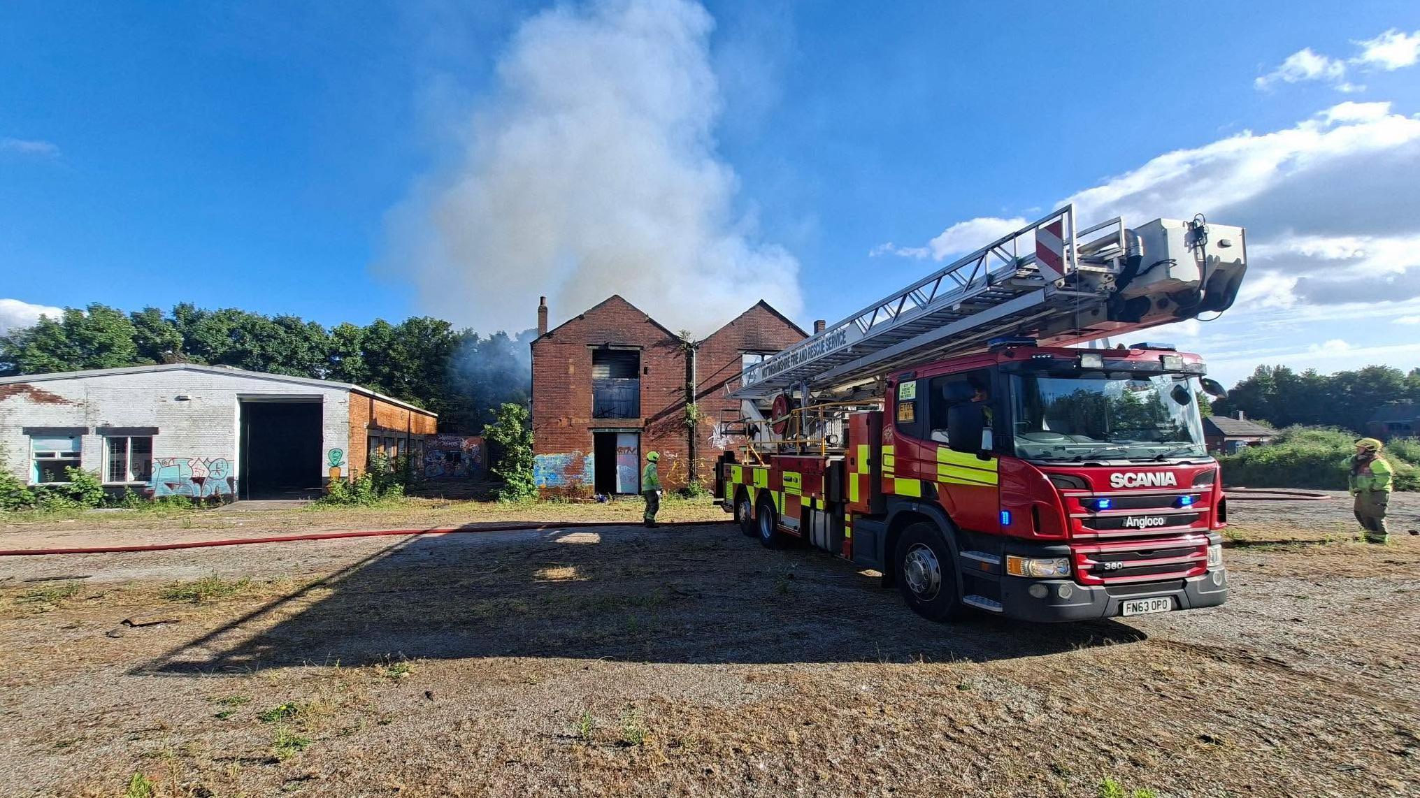 Safety warning after Albert Looms arson attack
