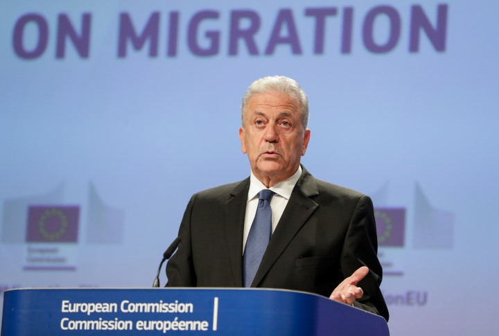 Mandado de captura para ex-comissário grego da UE em escândalo de ...