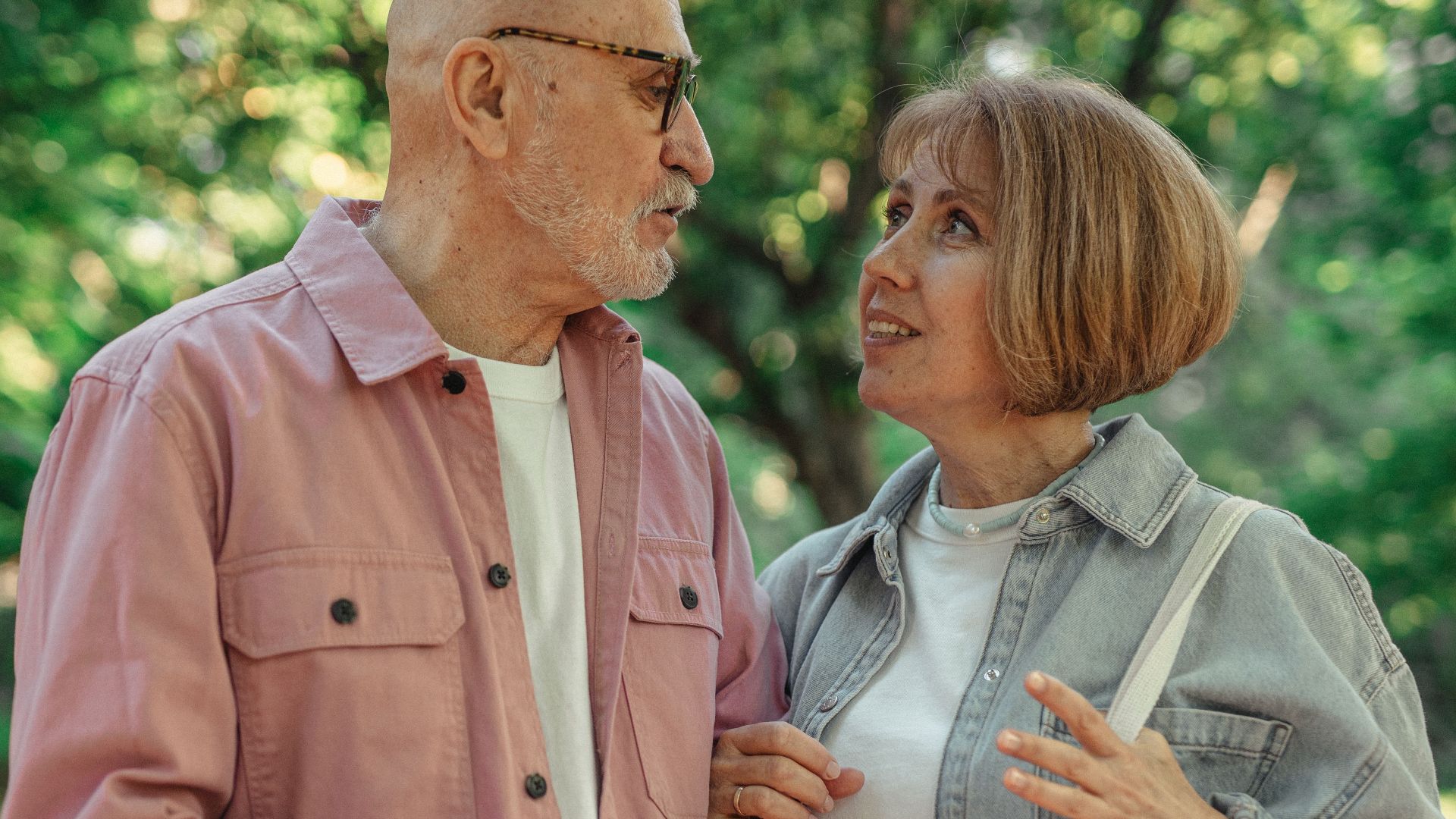 20 obvious signs a retired couple is headed for divorce