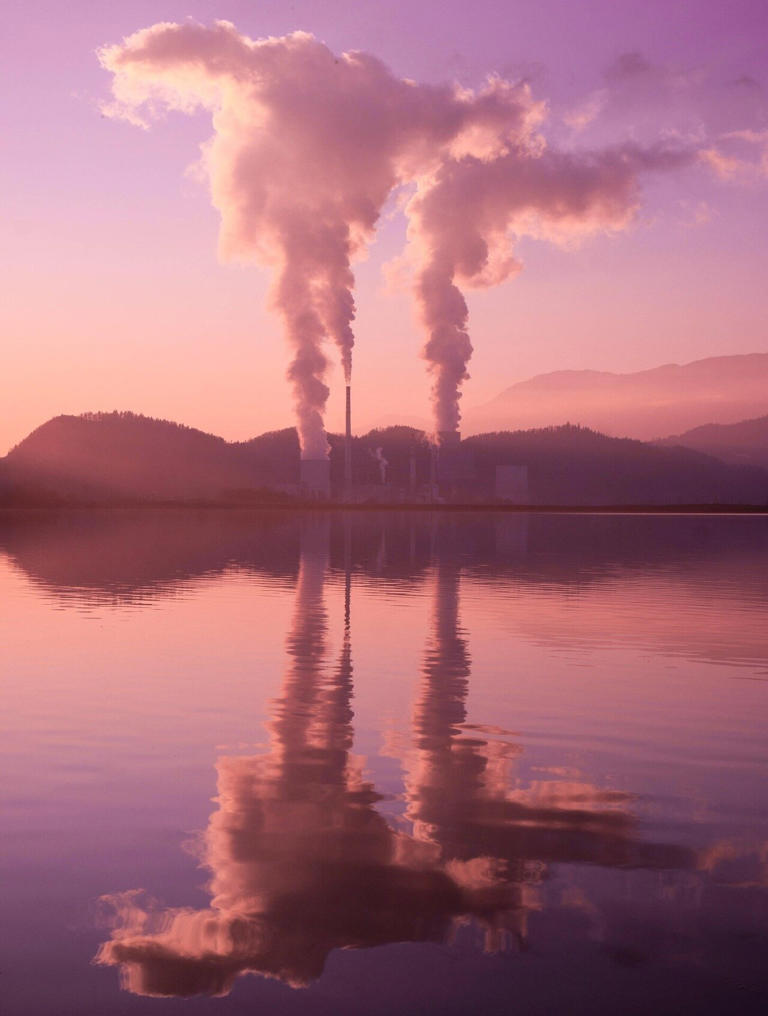 Long-dismissed gas emerges as a hidden driver of urban air pollution