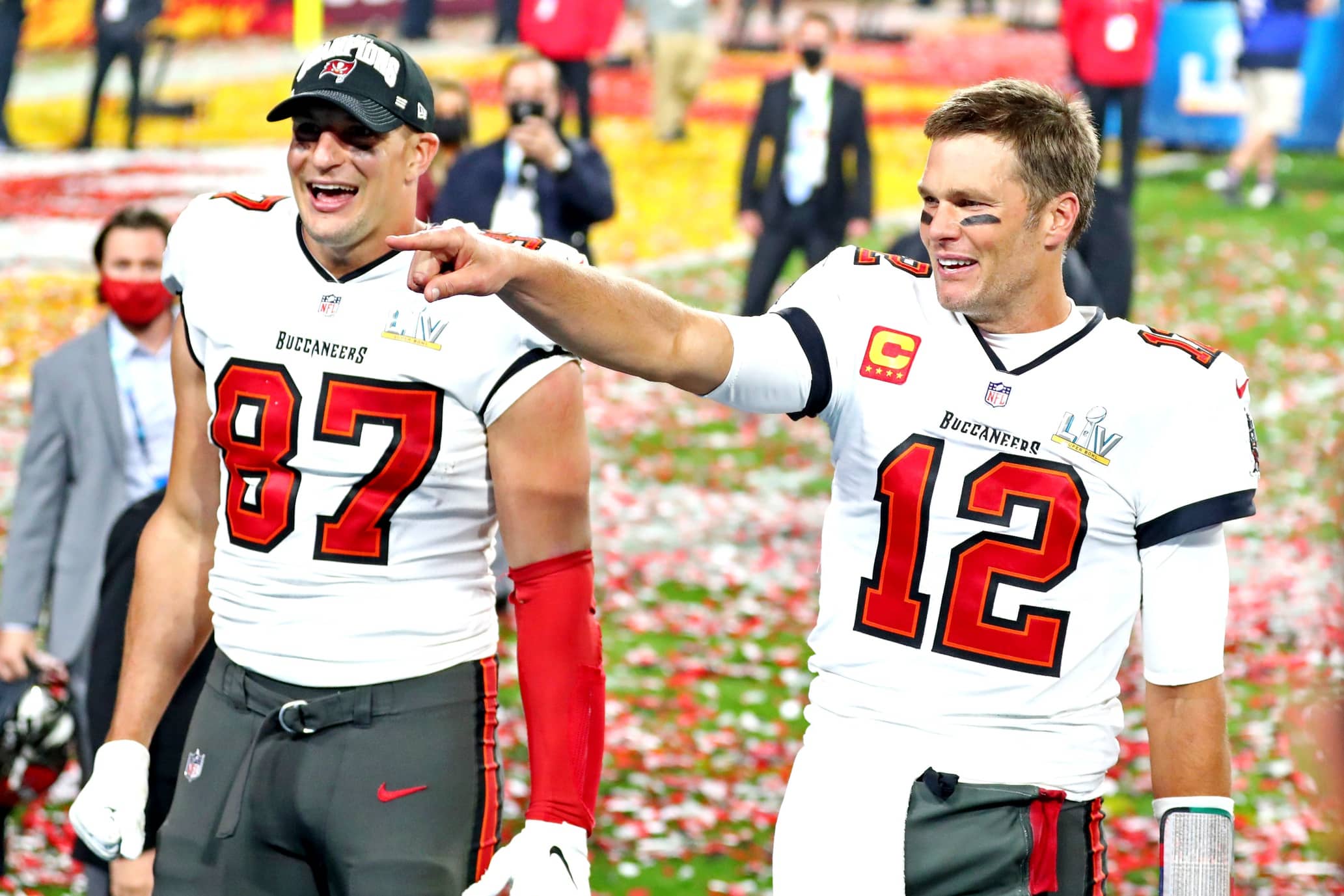 NFL legend Tom Brady trolls ex-teammates Rob Gronkowski, Julian Edelman