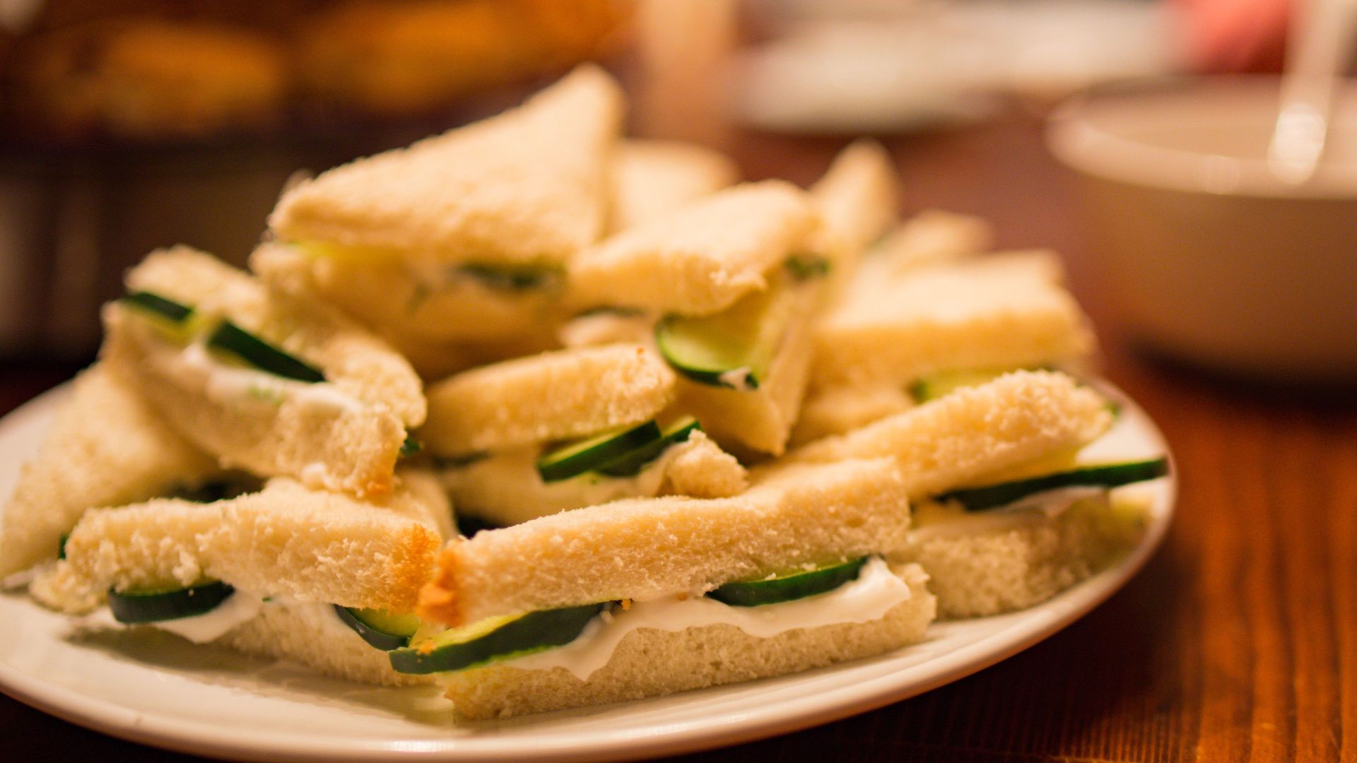 20 classy Victorian-era luncheon dishes that deserve a comeback