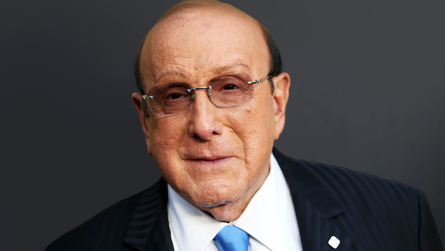 Clive Davis dead: Music exec who discovered Whitney Houston, revived ...