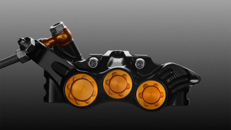 Modern rebirth of a legend: The Hope EVO V6Ti Mono Edition