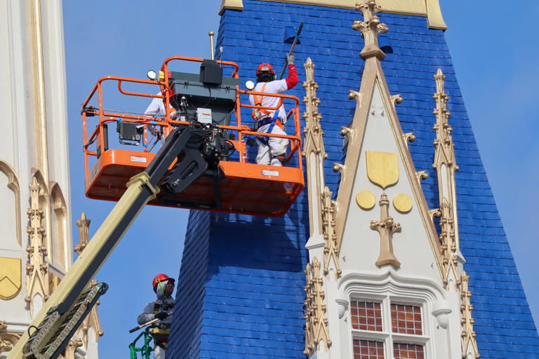 Cinderella Castle at Magic Kingdom gets a classic 1971-inspired refresh