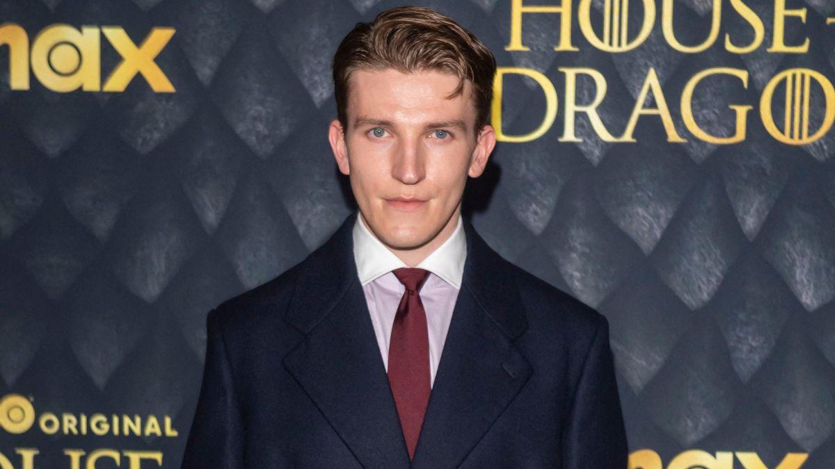 Aemond crosses a disturbing line with Alicent in 'House of the Dragon ...