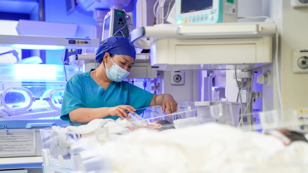 Advances and challenges in neonatal intensive care