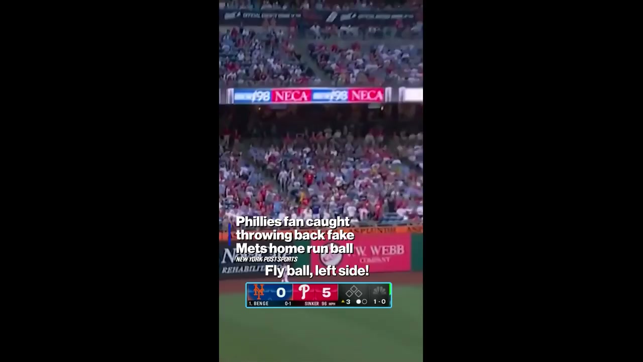 Phillies fan caught throwing back fake Mets home run ball