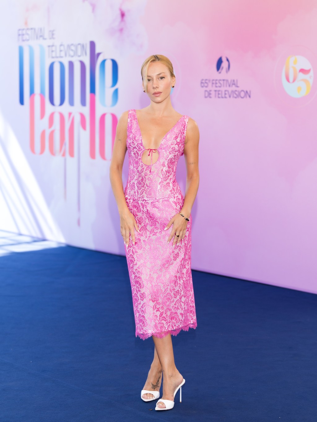Kylian Mbappe reacts to girlfriend Ester Exposito’s pink dress away ...
