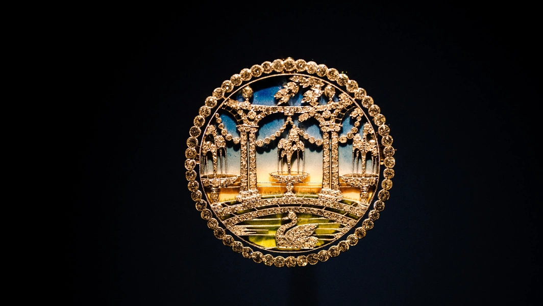 Understanding antique, vintage, and estate jewelry