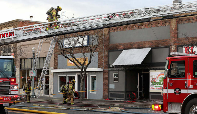 New chapter for little Tri-Cities bookstore devastated by neighbor's ...