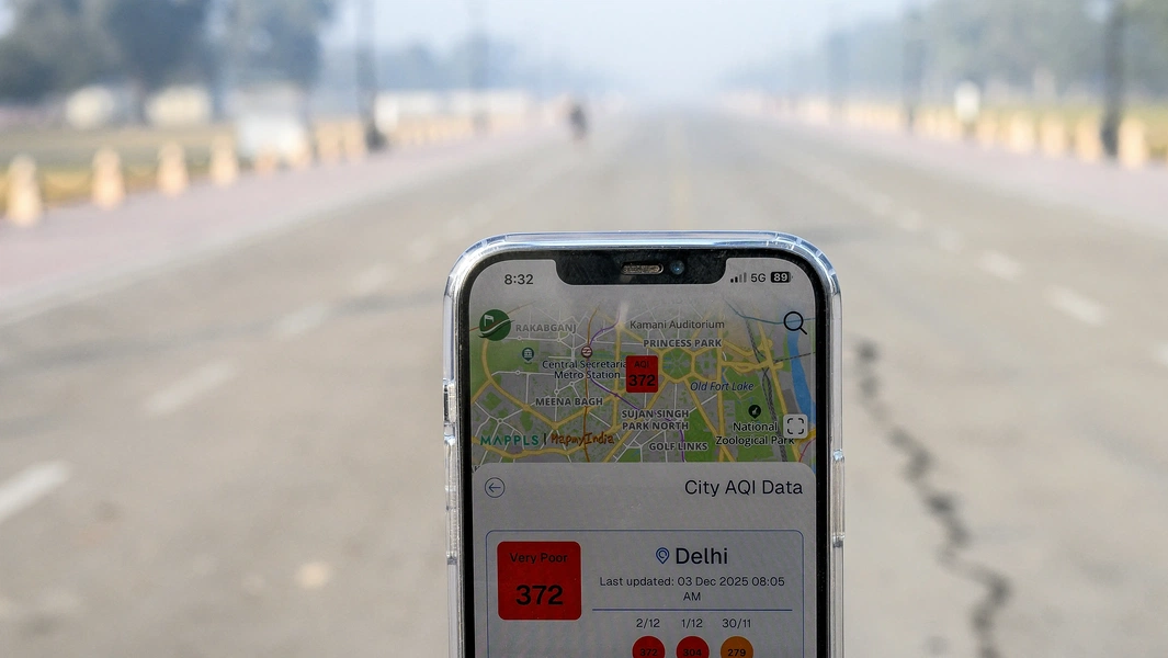 Delhi adds anti-smog systems as AQI turns poor
