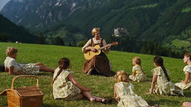 10 best cottage-core movies of all time