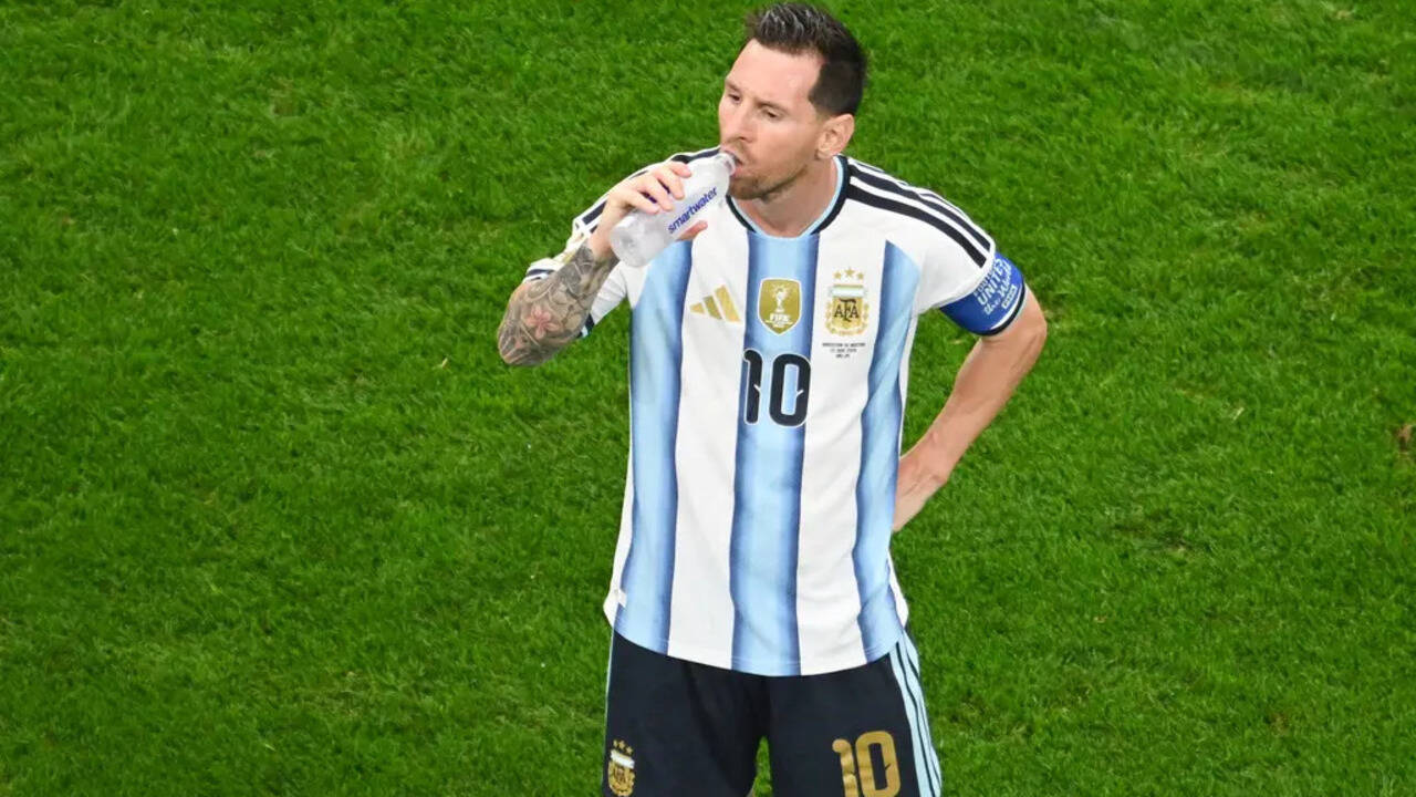 Lionel Messi rewrites history books, becomes first player in the world ...