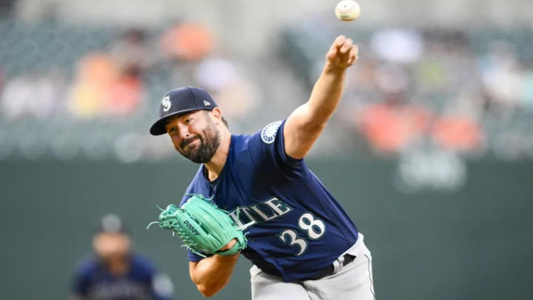 Phillies could land former Cy Young winner in blockbuster trade ahead ...