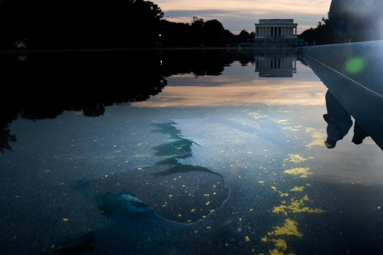 Fencing near DC reflecting pool is for upcoming fireworks