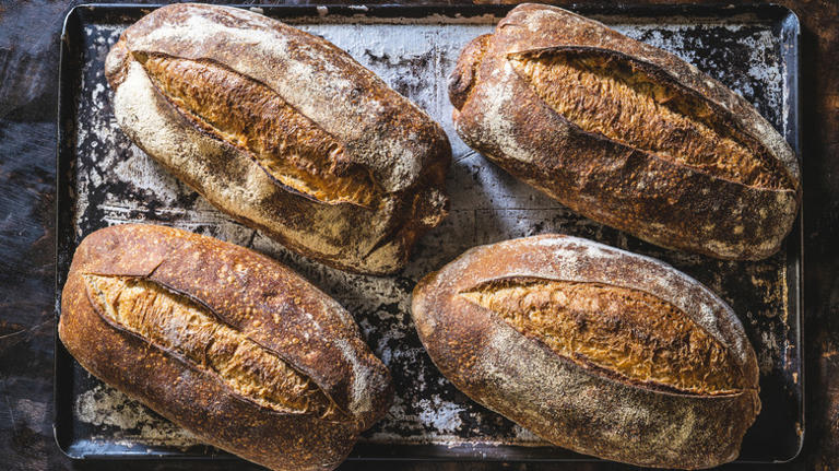How to build a bigger sourdough starter for those larger recipes