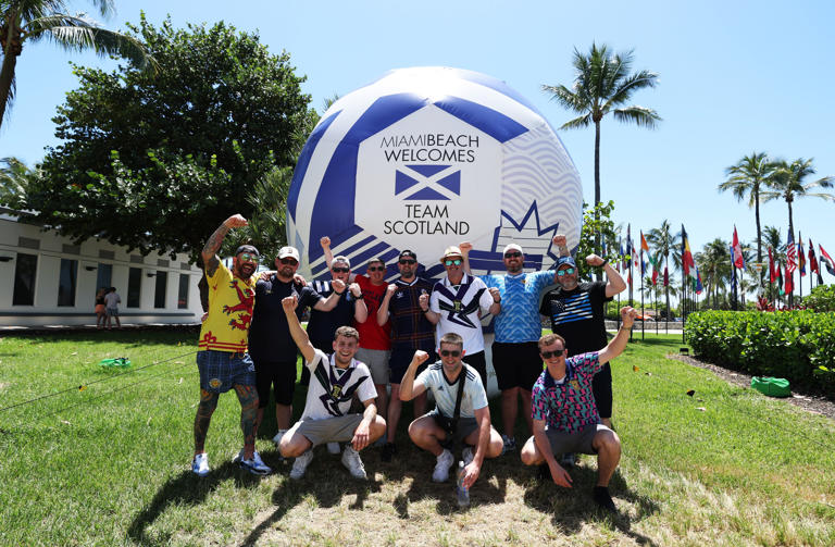 Thousands of Scotland fans march through Miami ahead of World Cup match