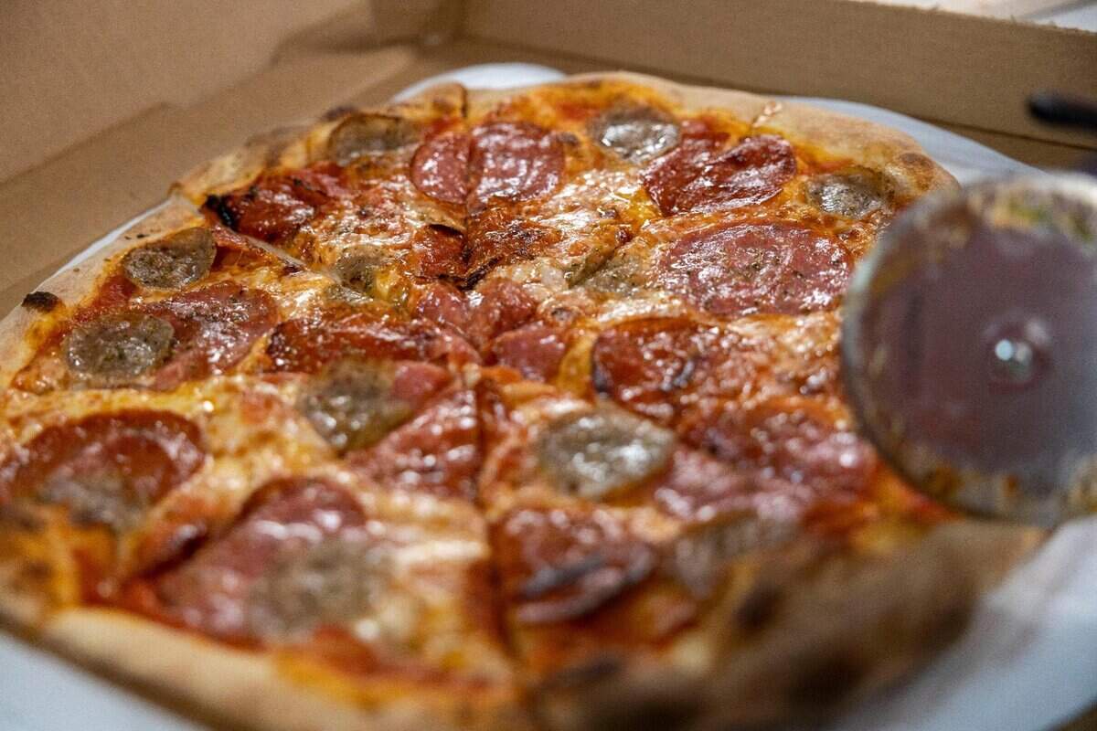 Popular Kansas City pizza restaurant is opening a new Johnson County ...