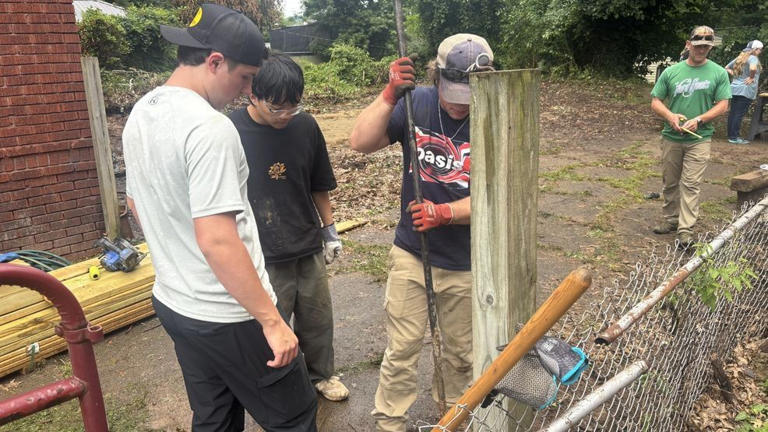 Volunteers from World Changers tackle home repair projects in Huntington