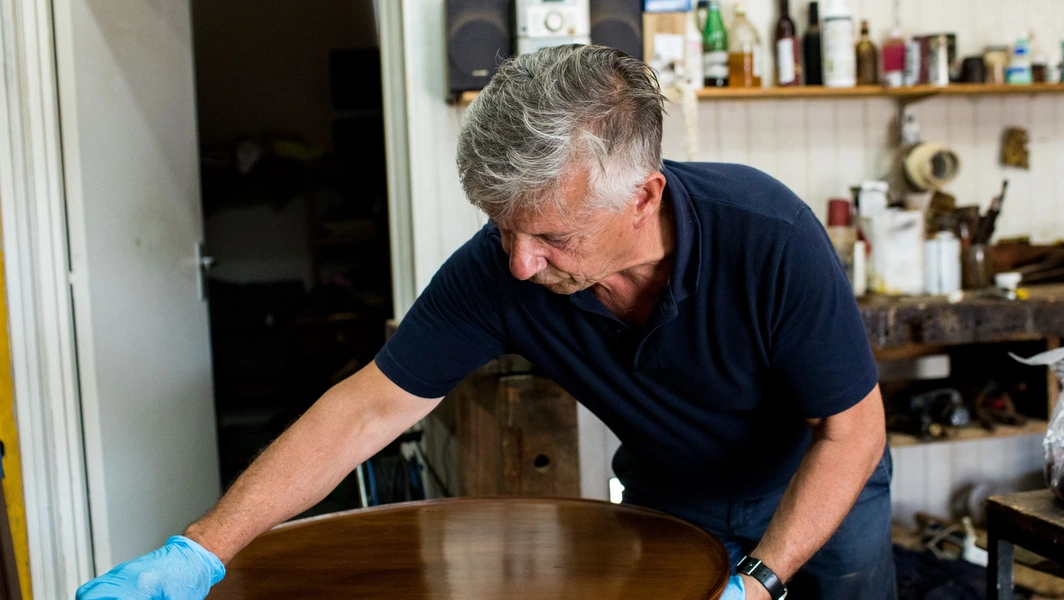 Cleaning and restoring wood tables