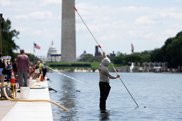 AOC reveals irony of Trump’s reflecting pool disaster